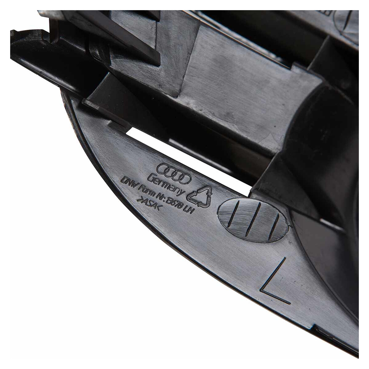 Audi A6 S6 Grill Teilstück Volkswagen Original Verglnr. 4F0807681A 01 ...