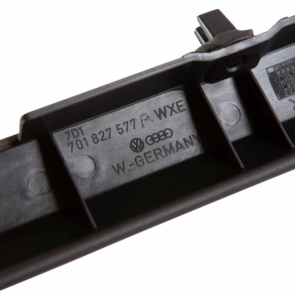 T4 afdekking kentekenverlichting orig. VW, 701827577A 01C, 57,50