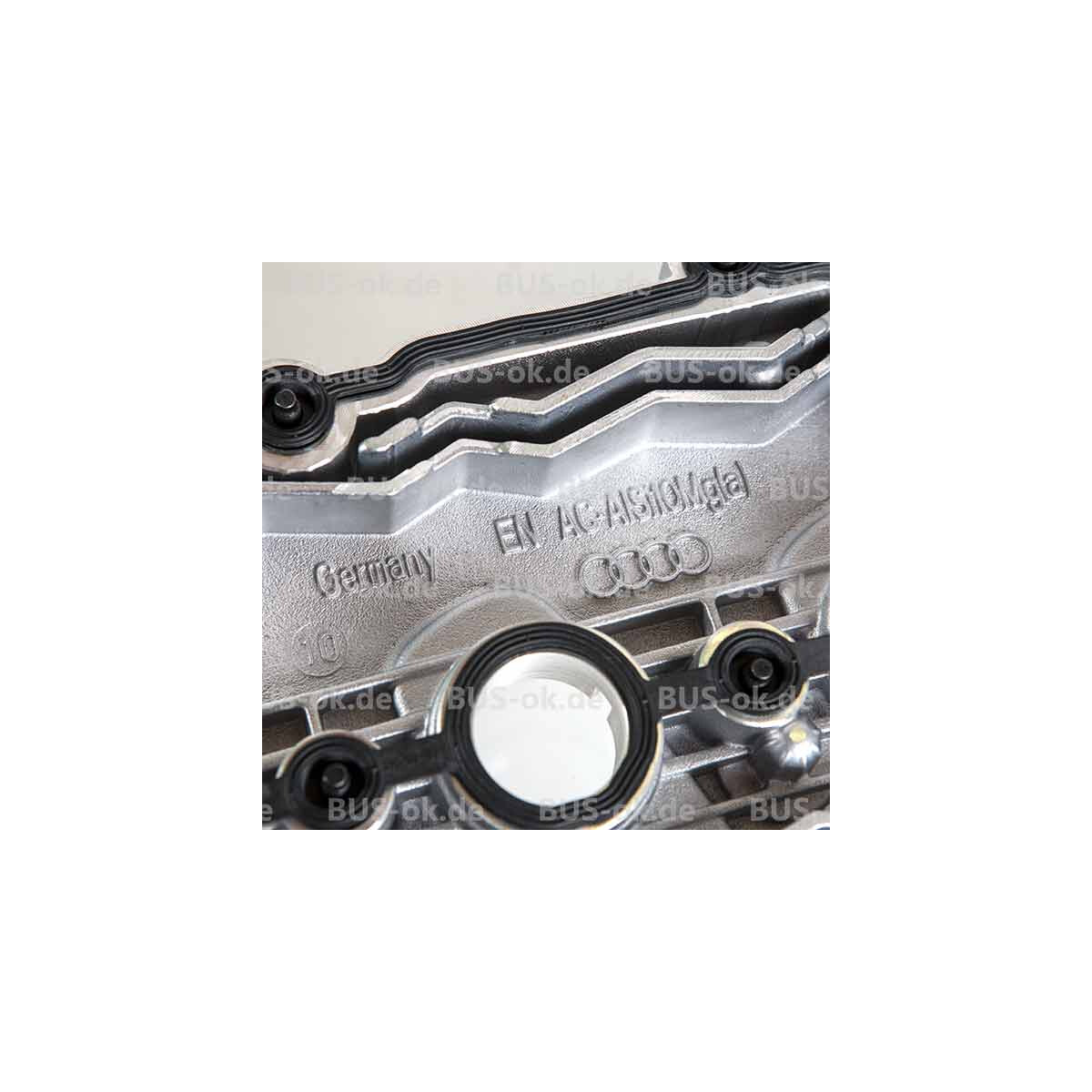 Genuine Audi RS6 Cylinderhead Cover OE-Nr. 07L103471J, 207,50