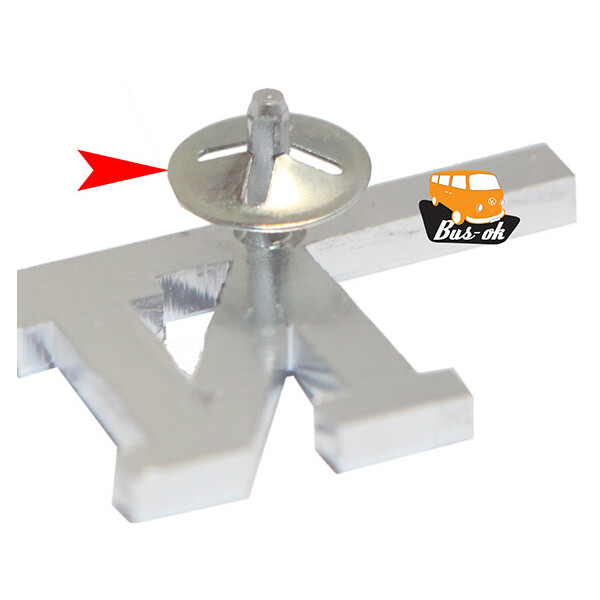 Clips For Tailgate Script (x 4), 5,20